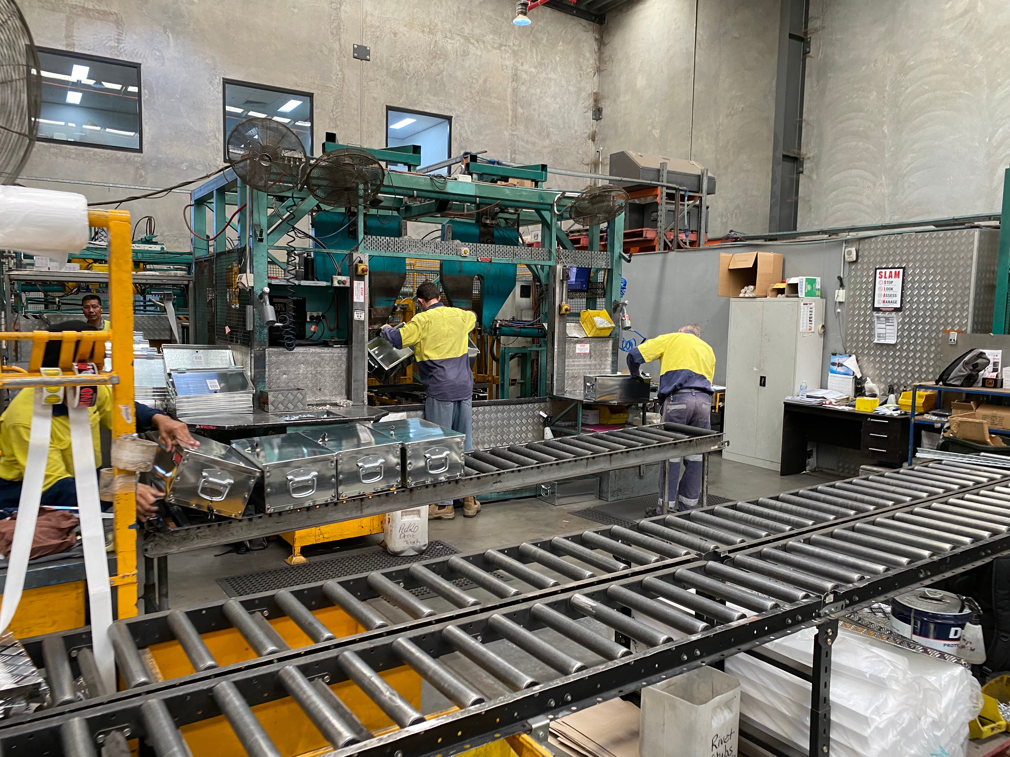 GALVANISED – RHINO TOOL BOXES